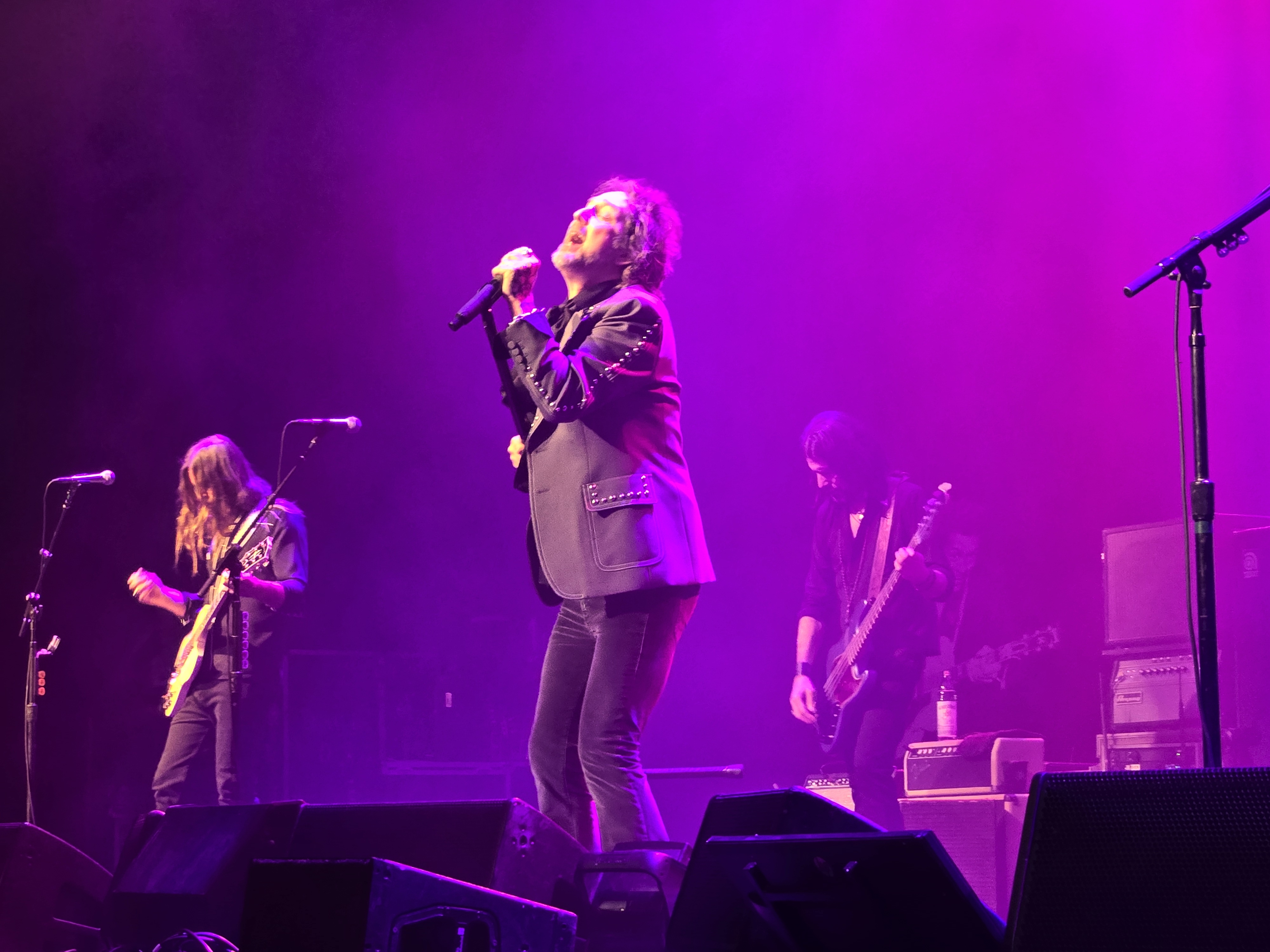 The Black Crowes Get Dirty in Sin City | Concert Review (The Happiness ...